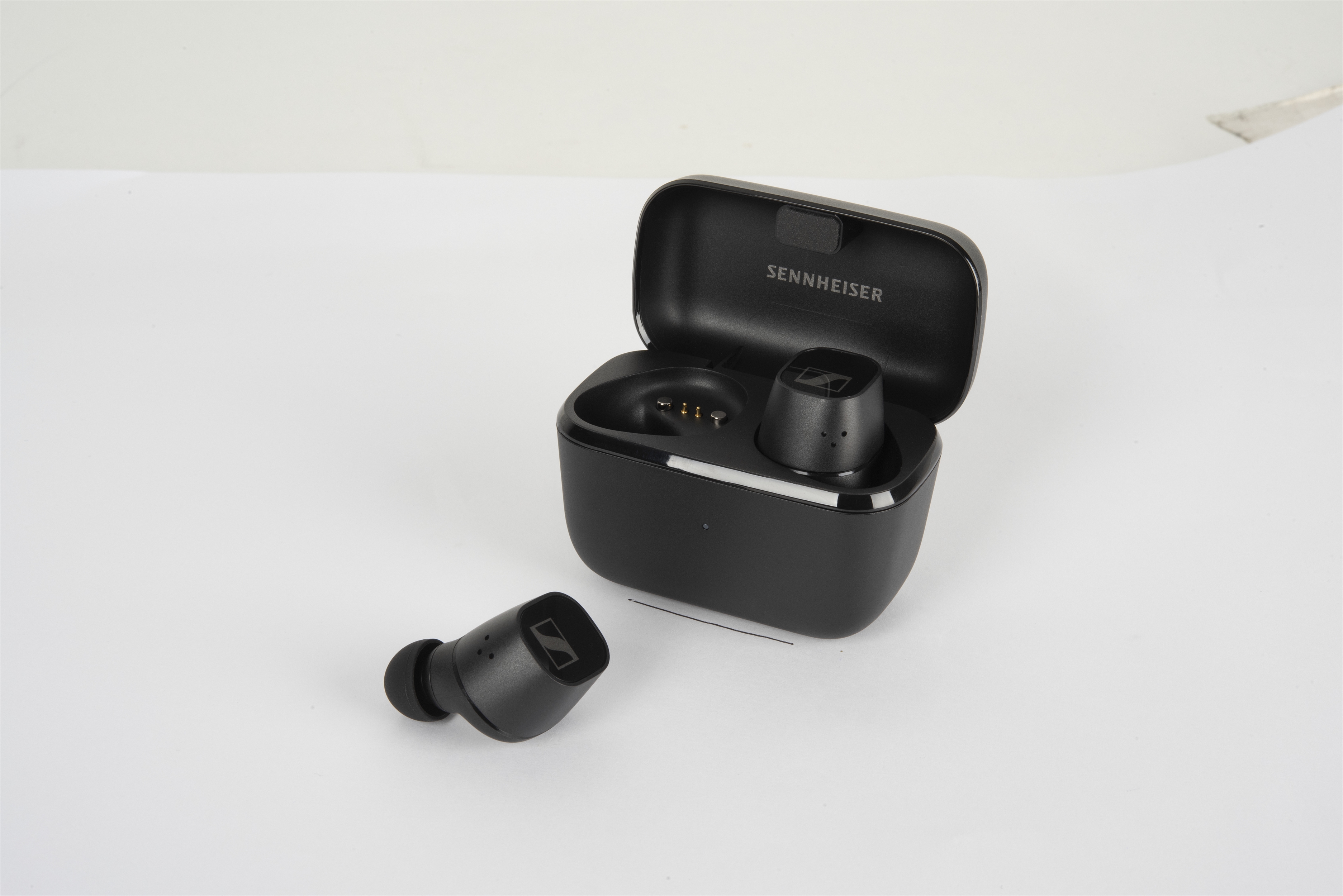 SENNHEISER CX PLUS TRUE WIRELESS test en review - Testaankoop
